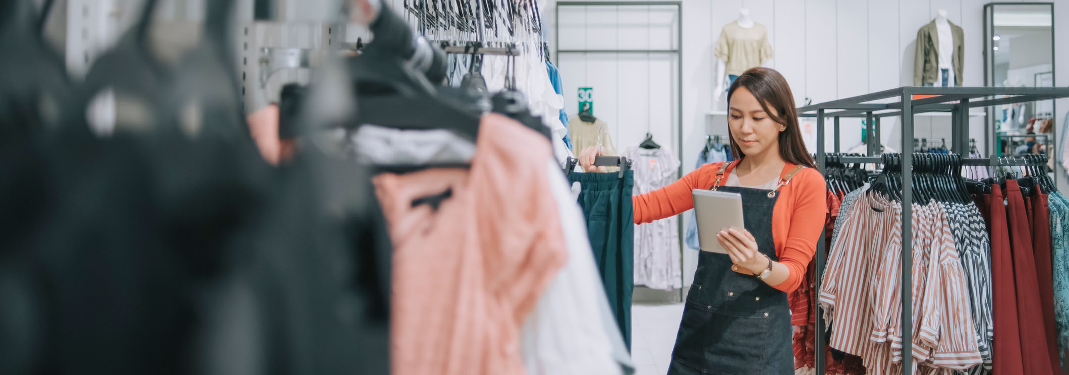 Retail IT managed services and solutions. Retail IT service desk - CAI